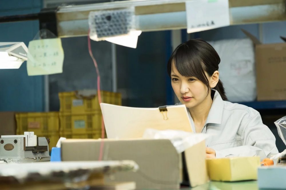 新QC7つ道具のひとつ、連関図法とは？活用して現場改善を徹底 | レポート | PROTRUDE - 現場のあらゆる課題、解決策のすべてがここに